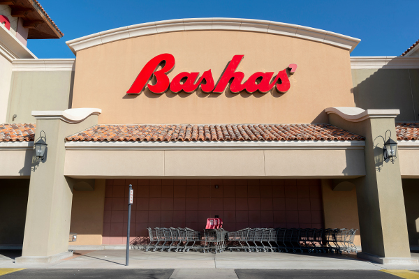 Bashas' Family of Stores Promotes Seasoned Executive Steve Mayer to ...