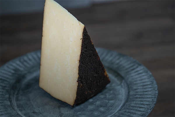 Beehive Cheese's Britton Welsh Showcases Award-Winning Queen Bee ...