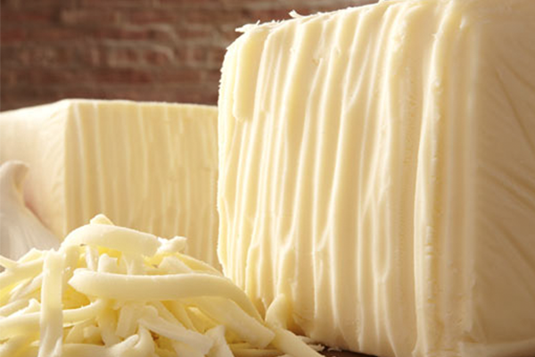 Saputo Dairy USA Showcases at International Pizza Expo; Jenny Englert ...