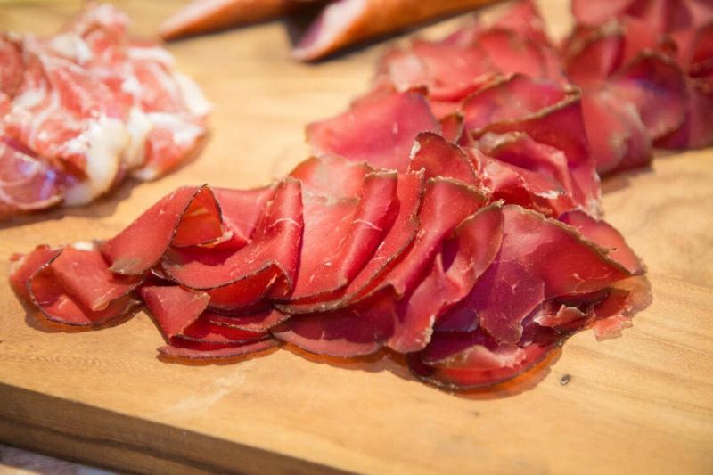 Schaller & Weber Introduces Bündnerfleisch | Deli Market News