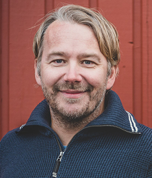 Kvarøy Arctic Debuts New Salmon Hot Dogs at Whole Foods Market ...