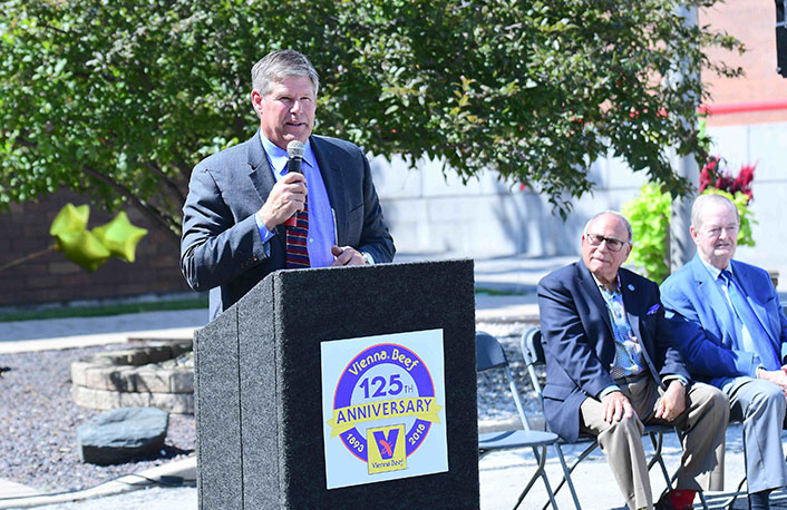 Vienna® Beef Celebration Marks 125 Years as Chicago’s Favorite Hot Dog ...